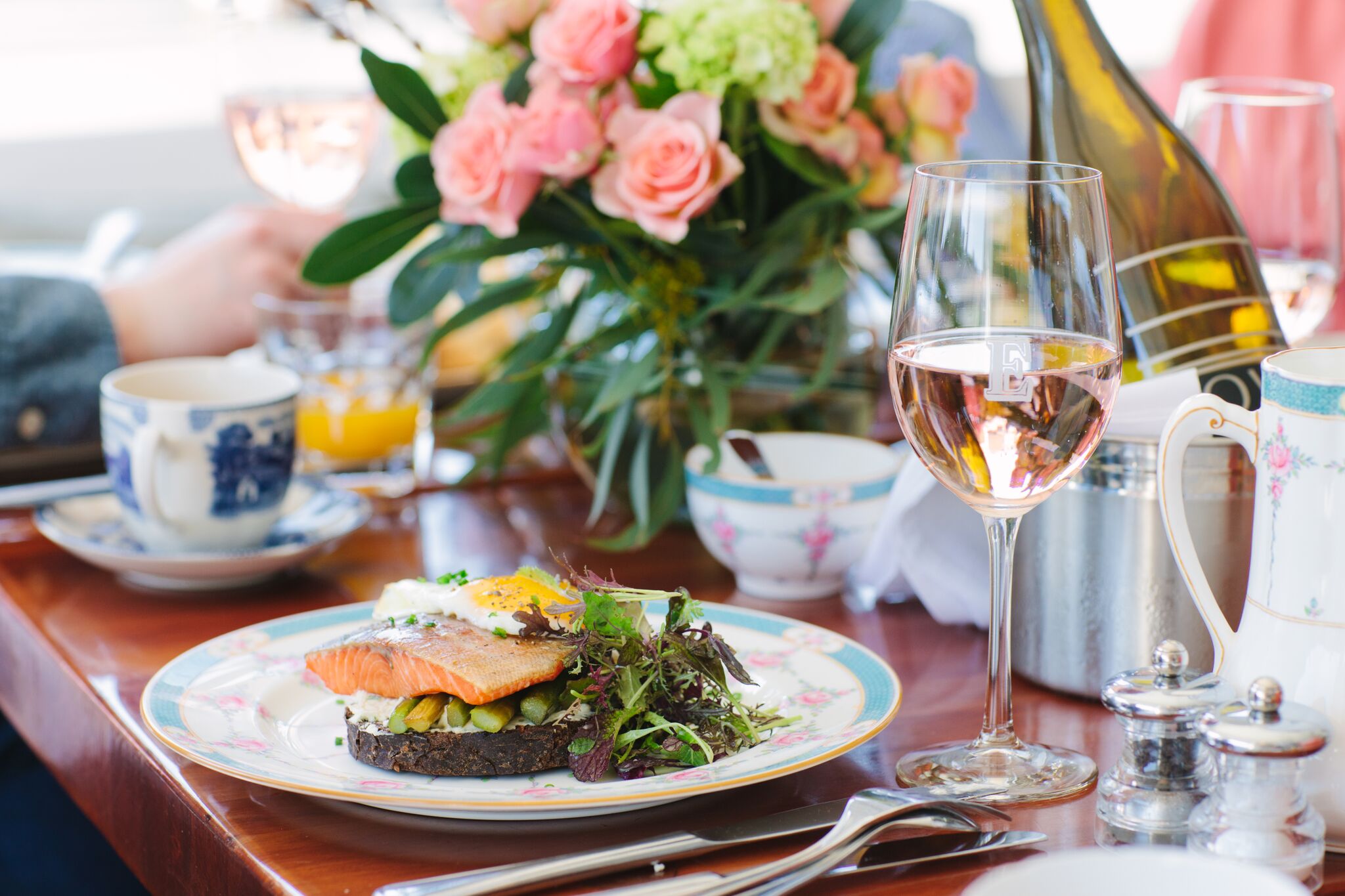 Benjamin Bridge: The Nova Scotia Winery That Crossed the Country (Video ...